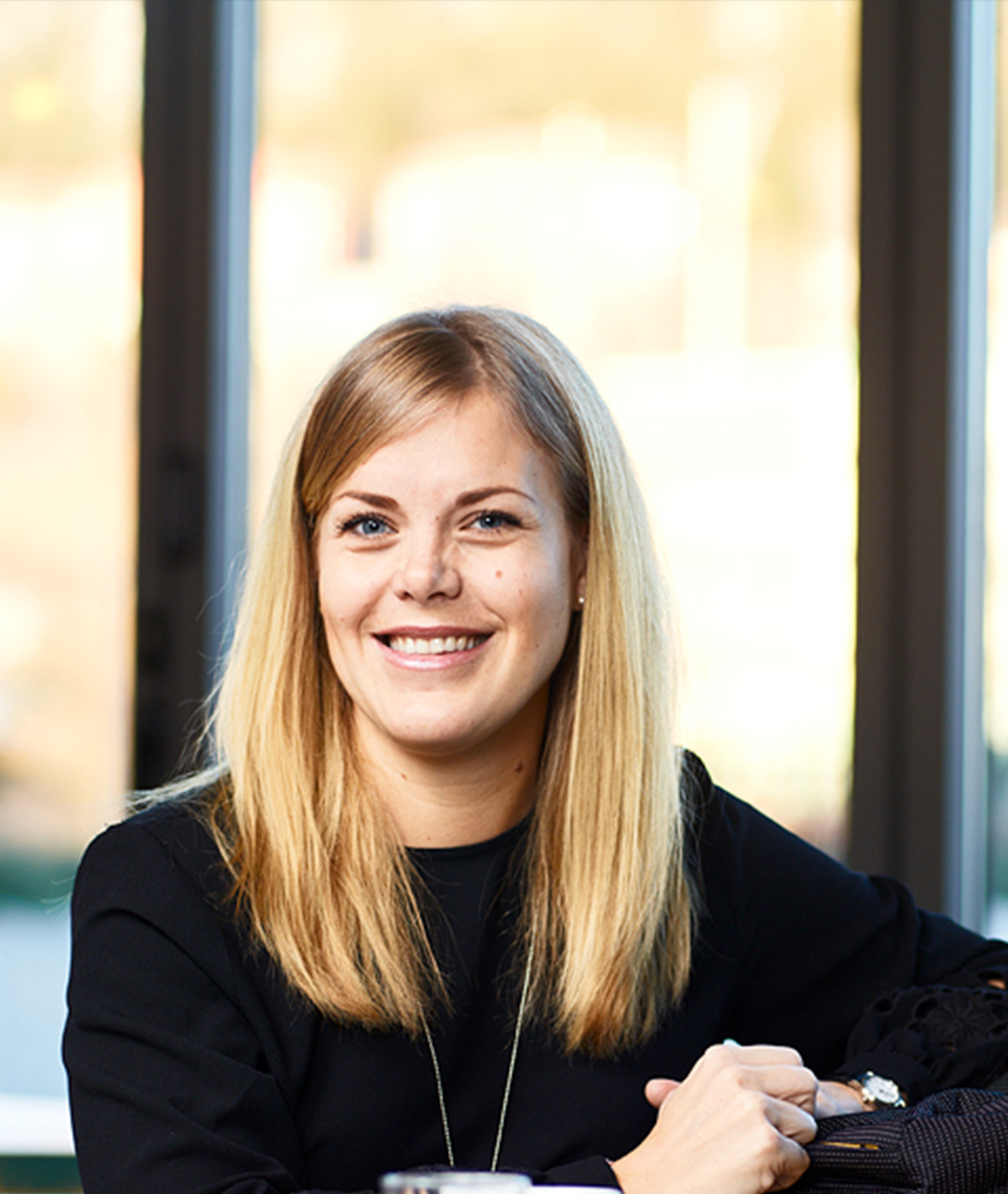 Anna Nordlander berättar allt du bör veta om Amazons intåg i Sverige